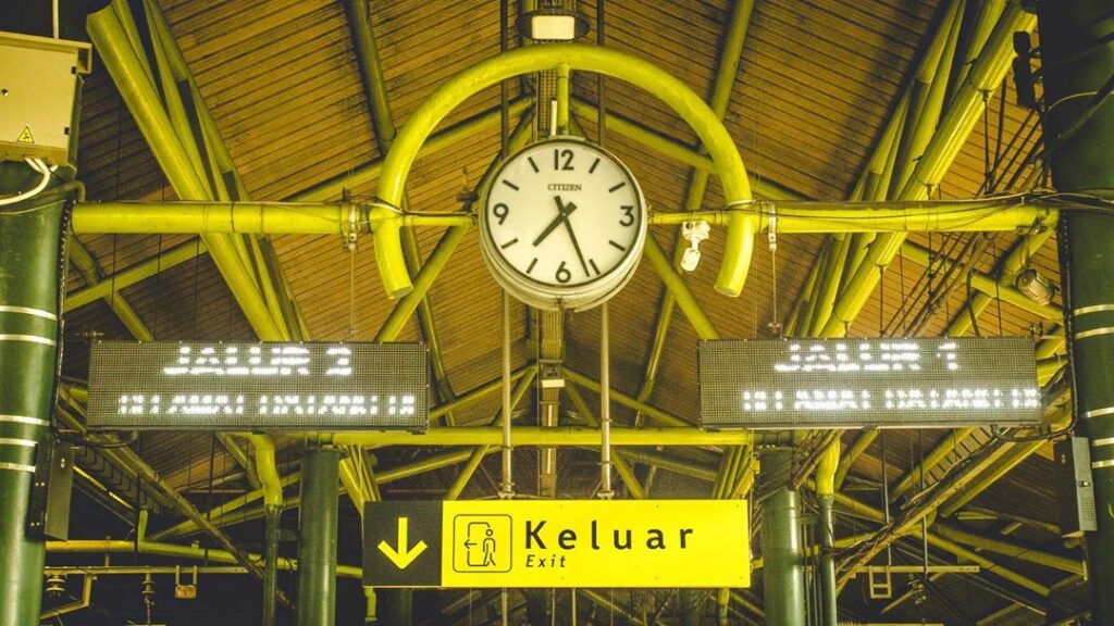 Jadwal Kereta Api Stasiun Gambir Jakarta Terbaru Tahun 2024